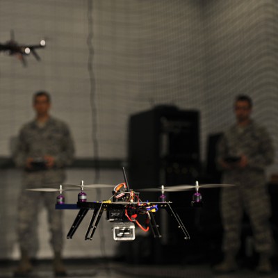 US Army Seeks Internet-of-Battlefield-Things, Distributed Bot Swarms ...