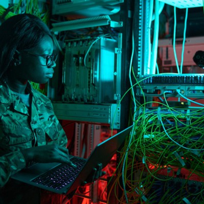 Lawmakers Push DOD to Share its Data to Help U.S. Make AI Gains ...