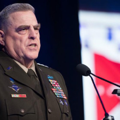 Army chief Milley strongly backs 'dual hat' role at Cyber Command ...