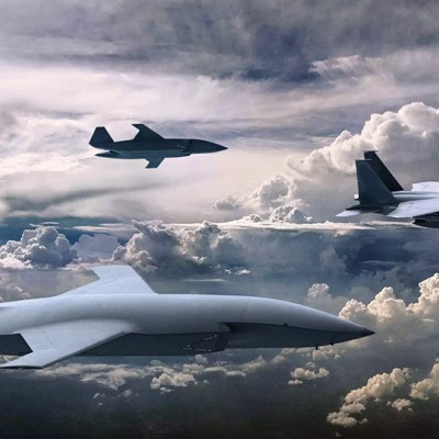USAF Sees '100 Roles' for Its Robot Wingmen—and Firms Are Lining Up to ...