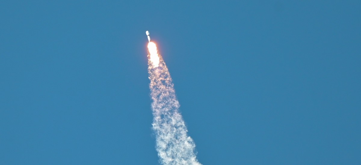 Spacex Falcon 9 Launch Of Space An Upgraded 2nd